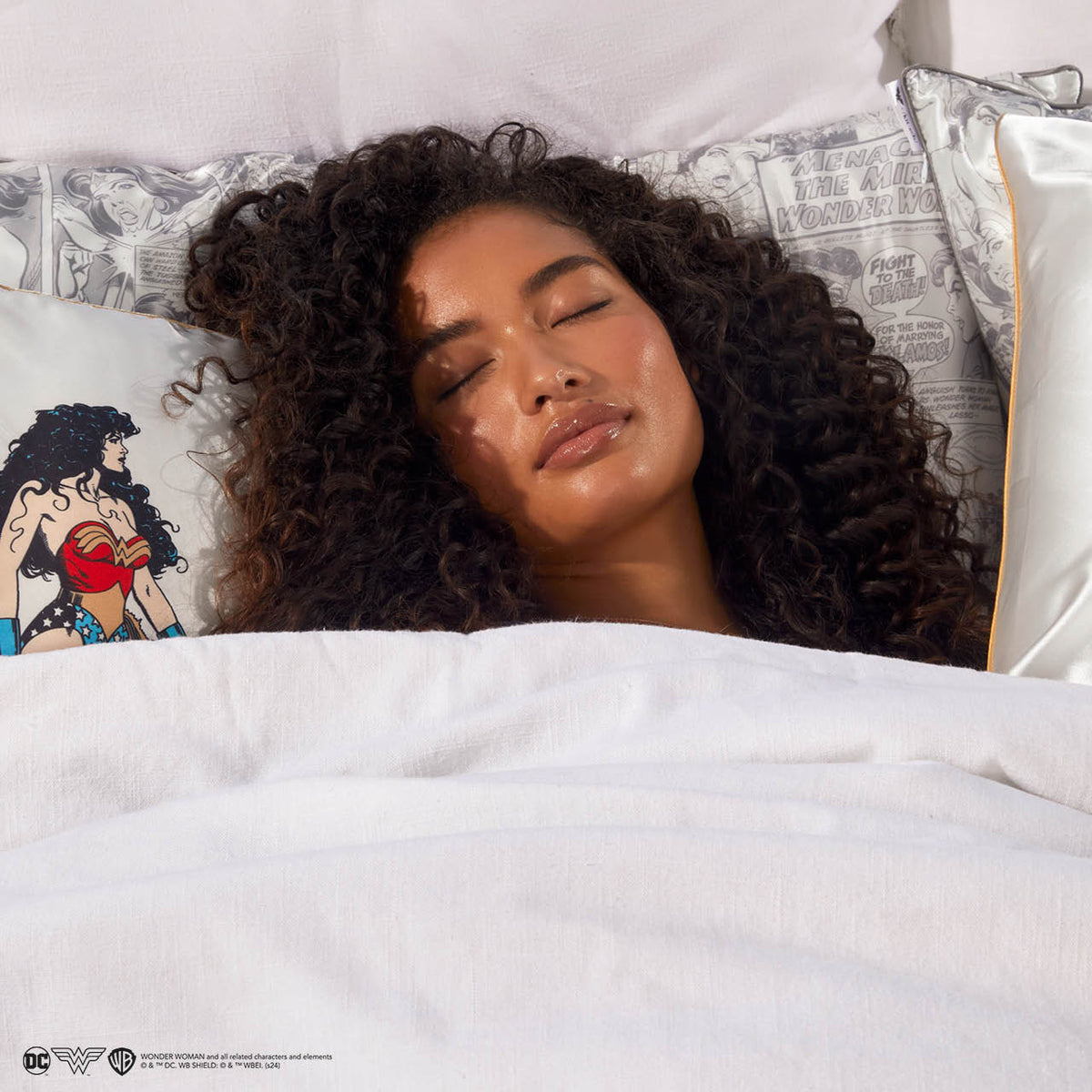 Kitsch x Wonder Woman Satin Pillowcase in Comic Print – KITSCH