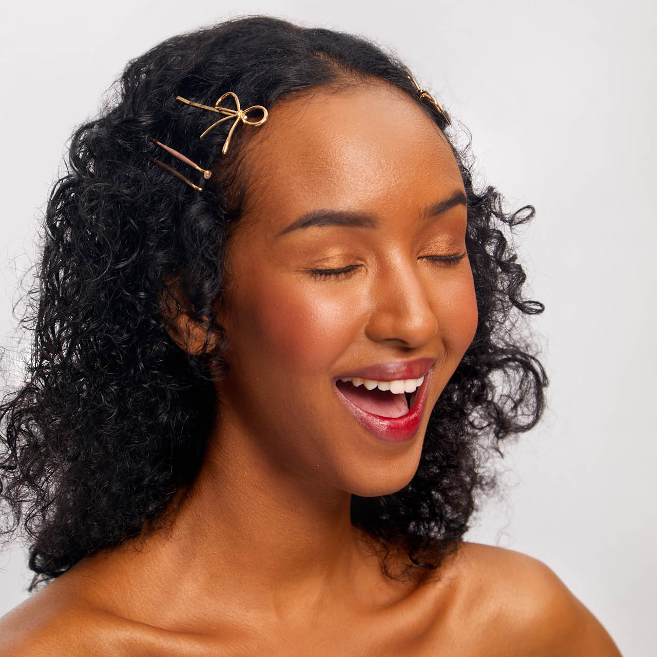 Metal Enamel Cloud & Bow Bobby Pins 8pc Set - Rosewood – KITSCH