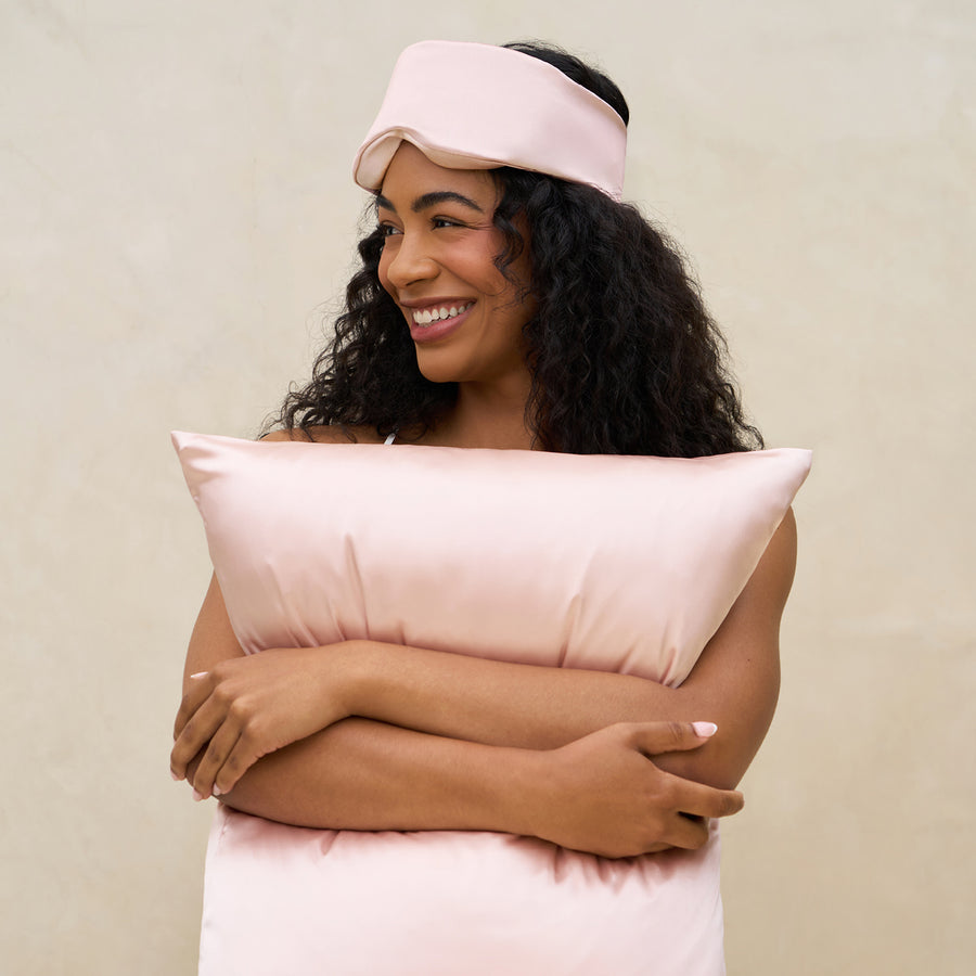 Blush Contour Pillow Eye Mask – KITSCH